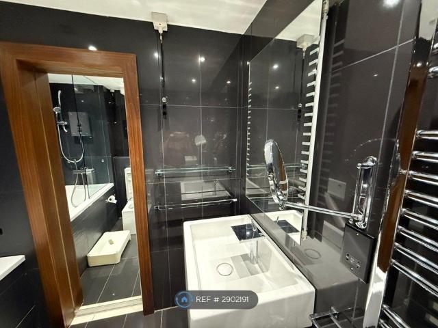 Blake Court, London SE16, 2 bed flat to rent, £2,500 pcm | PrimeLocation
