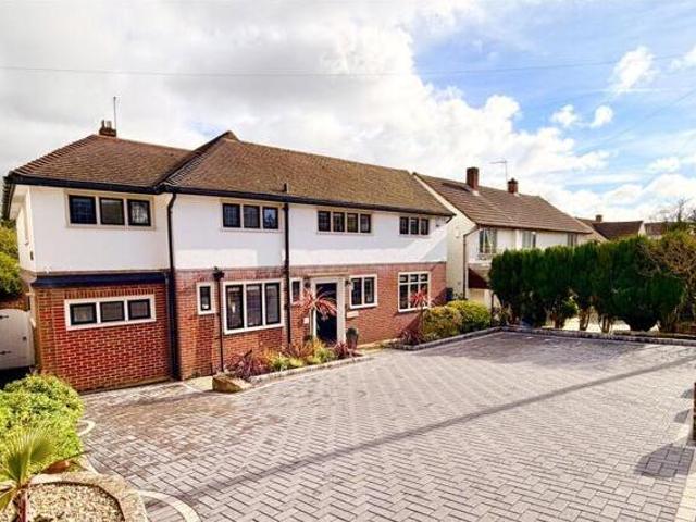 Blake Hill Crescent, Lilliput, 4 Bedroom Detached