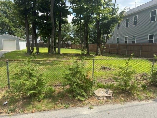 Blake St, Warwick, RI 02889