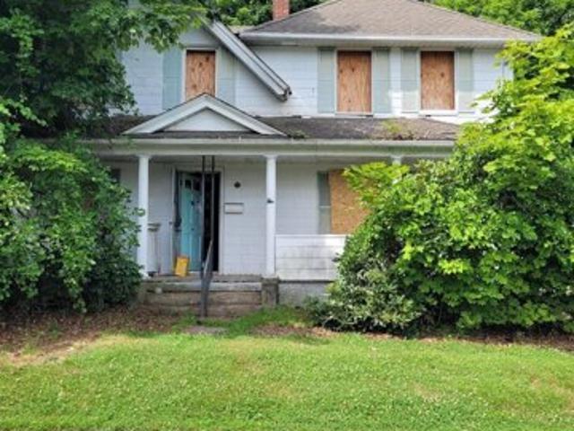 Blake St, Waterbury, Home For Sale