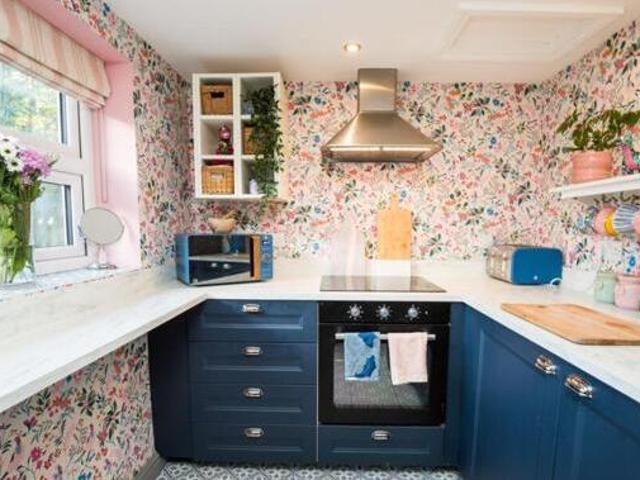 Blakemere Lane, Norley, 2 Bedroom Semi detached