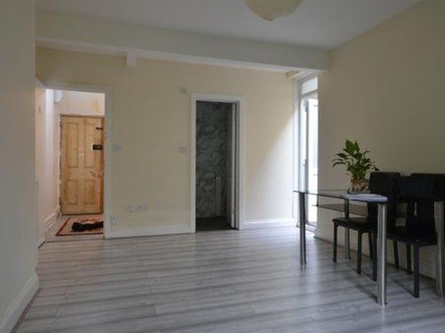 Blakemore Road, London, SW16