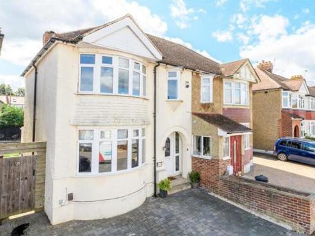 Blaker Avenue, Rochester, 3 Bedroom Semi detached