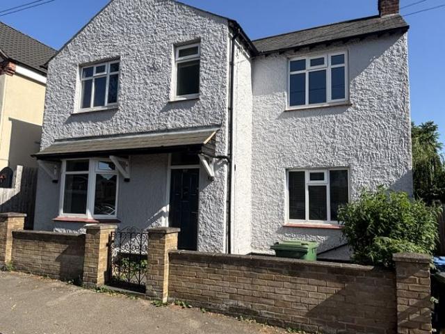 Blandford Avenue, Kettering NN16, 4 bed detached house to rent, £1,875 pcm | PrimeLocation