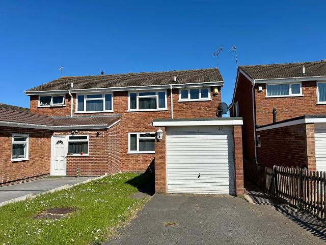 Blandford Drive, Wyken, Coventry CV2, 3 bed semi detached house to rent, £1,400 pcm | PrimeLocation