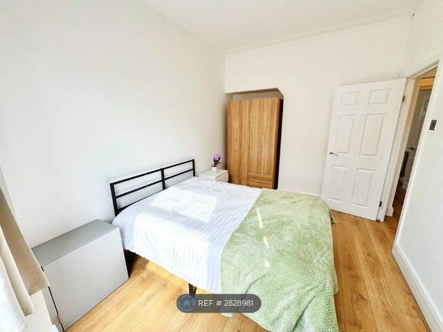 Blandford Road, Salford M6, 3 bed terraced house to rent, £1,410 pcm | PrimeLocation