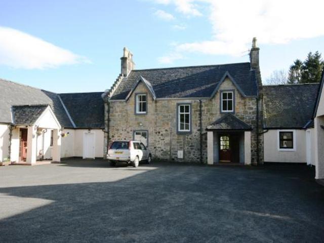 Blanefield, Glasgow G63 4 bed link detached house to rent £1,850 pcm £427 pw
