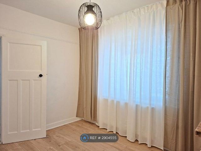 Blanmerle Road, London SE9, 3 bed semi detached house to rent, £1,950 pcm | PrimeLocation