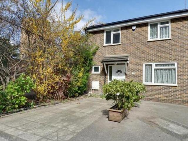 Blantyre Street, London, 3 Bedroom Detached