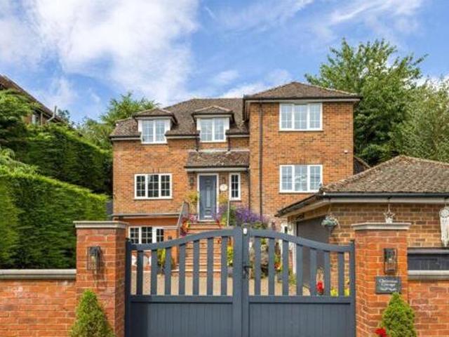 Bledlow Ridge, Haw Lane, High Wycombe, 5 Bedroom Detached