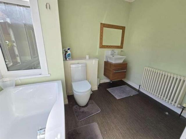 Blenheim Terrace, Queens Parade, Scarborough, YO12