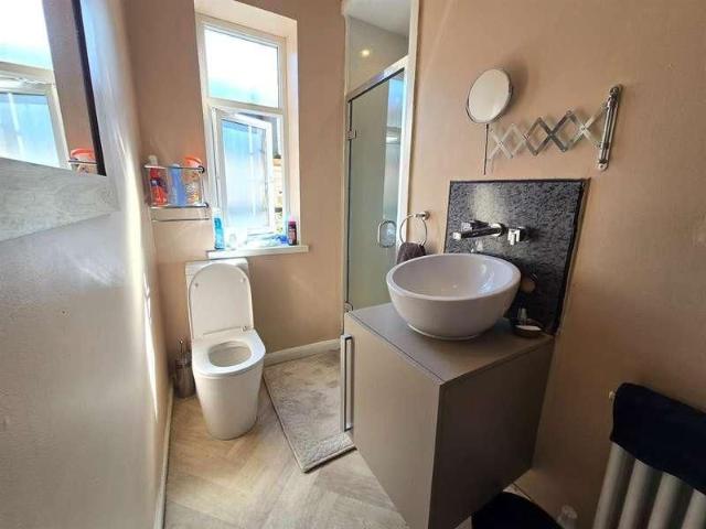 Blenheim Terrace, Scarborough, YO12