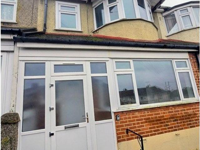 Blenheim Avenue, Chatham ME4, 4 bed shared accommodation to rent, £1,800 pcm | PrimeLocation