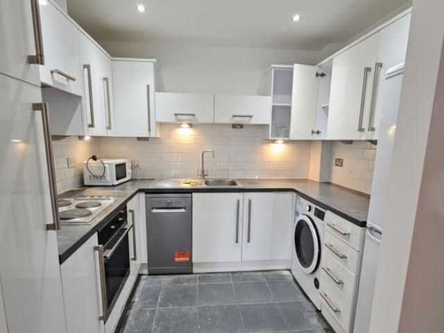 Blenheim Centre, Hounslow TW3, 2 bed flat to rent, £1,800 pcm | PrimeLocation