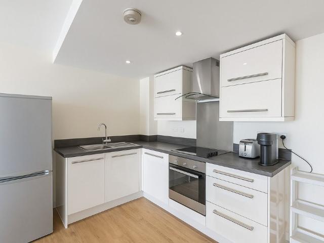 Blenheim Court, Church Street, Leicester LE1, 3 bed flat to rent, £1,350 pcm | PrimeLocation