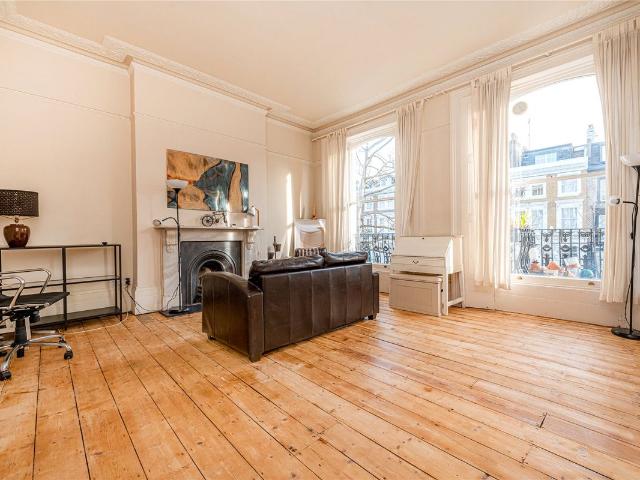 Blenheim Crescent, London W11, 1 bed flat to rent, £2,578 pcm | PrimeLocation
