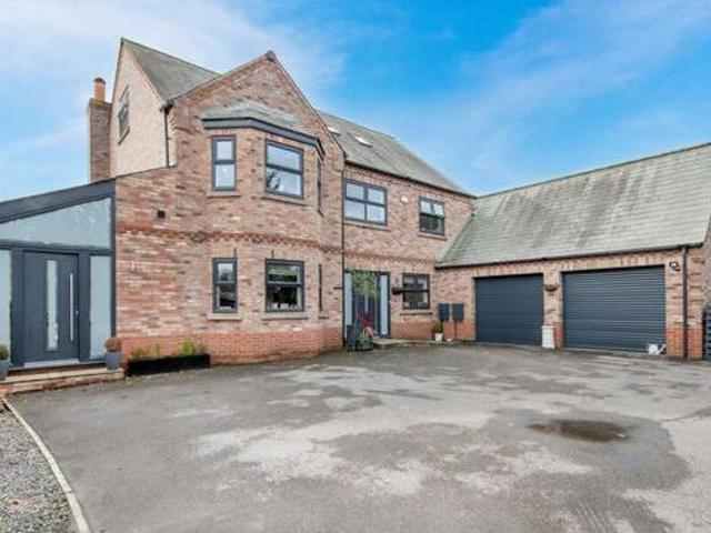 Blenheim Drive, Finningley, 5 Bedroom Detached