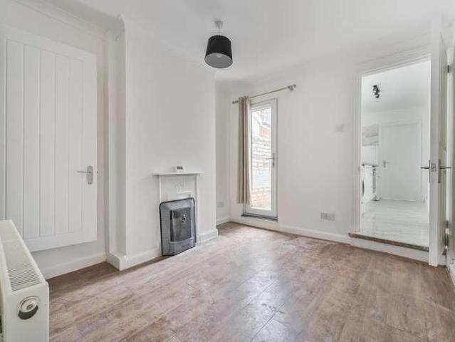 Blenheim Gardens, Reading, RG1