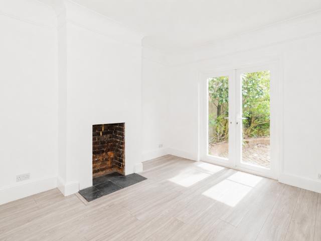 Blenheim Gardens, Southampton SO17, 3 bed property to rent, £1,750 pcm | PrimeLocation