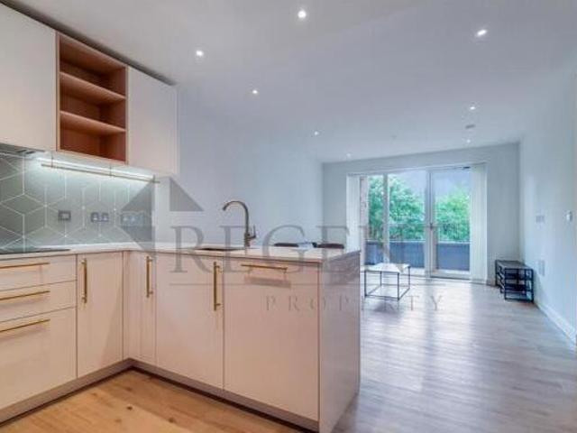 Blenheim Mansions, Mary Neuner Road, 1 Bedroom Apartment