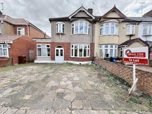 Blenheim Road, Harrow 4 bed semi detached house to rent £2,700 pcm £623 pw