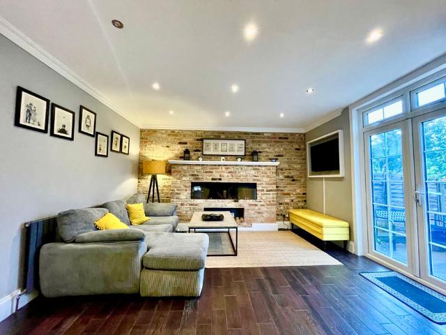 Blessbury Road, Burnt Oak, Edgware HA8