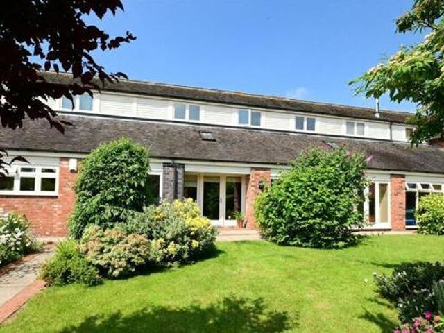Blithfield Cottage, Yeatsall Lane, 4 Bedroom Barn