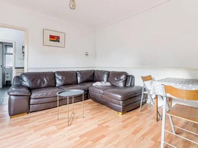 Bliss Crescent, London, SE13 7RH, United Kingdom | 2 bed apartment for rent #102555857 | Rentberry
