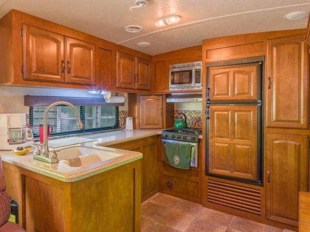 Blk 1 Lot 15 Canterbury Town