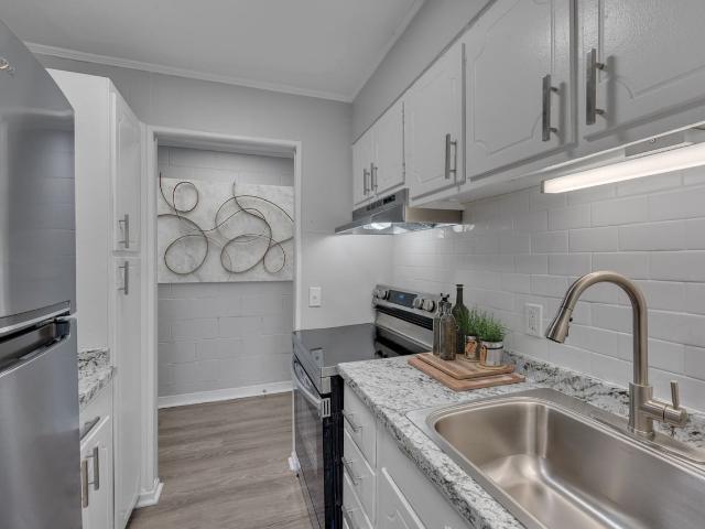 BLU Station Apartments 1 Bedroom Apartment for Rent at 604 North Hardee Street #1, Durham, NC 27703