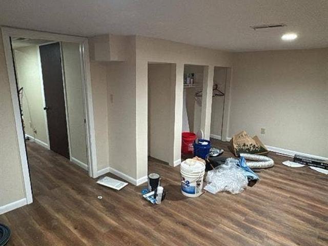 Blue ash condo looking for roommate