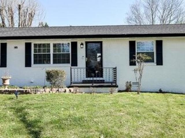 Blue Grass Cir Se, Cleveland, Home For Sale
