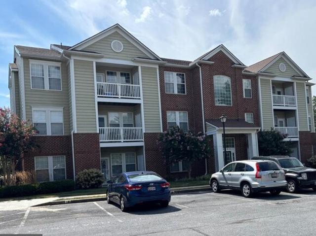 Blue Heron Dr Apt D, Frederick, Condo For Sale