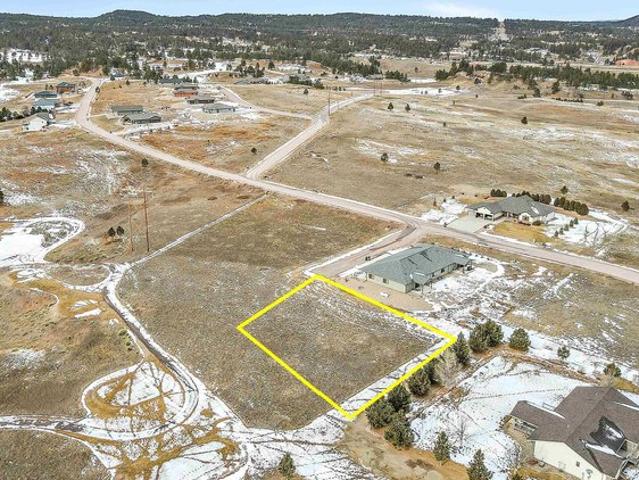 Blue Jay Dr, Hot Springs, SD 57747