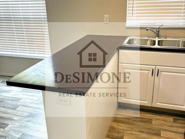 Blue Jean RE LLC 1 Bedroom Apartment for Rent at Nw 14th Loop, Ocala, FL 34482