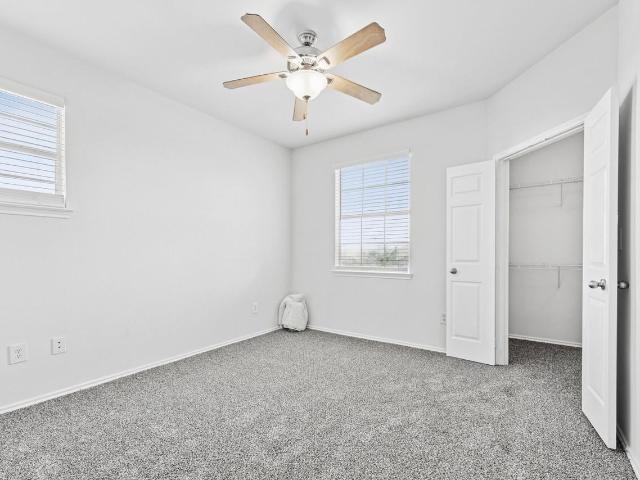 Blue Lake Villas II 1 Bedroom Apartment for Rent at 155 Lakeside Dr, Waxahachie, TX 75165