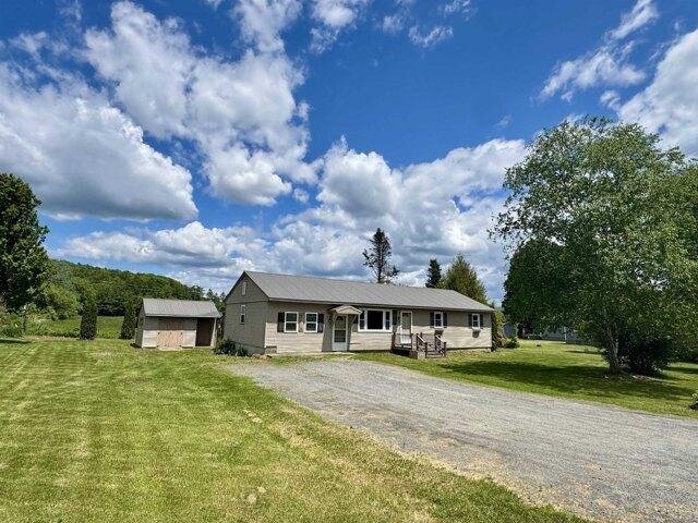 Blue Spruce Dr, Bradford, Home For Sale