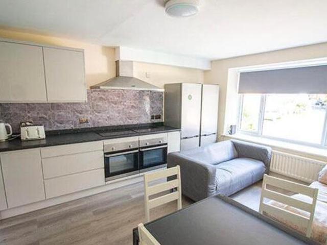 Bluecoat Close, Nottingham, 6 Bedroom House