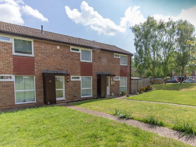 Bluebell Close, Haywards Heath RH16, 2 bed terraced house to rent, £1,550 pcm | PrimeLocation