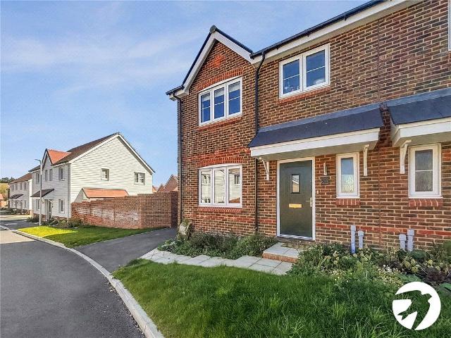 Bluebell Close, Swanley, Kent BR8, 3 bed semi detached house to rent, £2,600 pcm | PrimeLocation