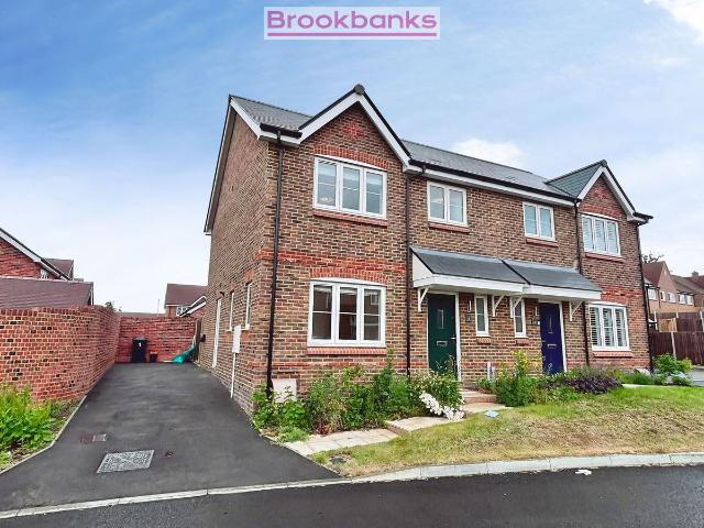 Bluebell Close, Swanley Village BR8, 3 bed semi detached house to rent, £2,600 pcm | PrimeLocation
