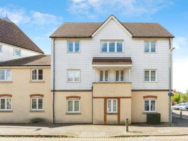 Bluebell Road, Kingsnorth, 2 Bedroom Flat