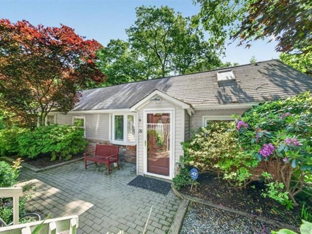Blueberry Hl, Greenwood Lake, Home For Sale