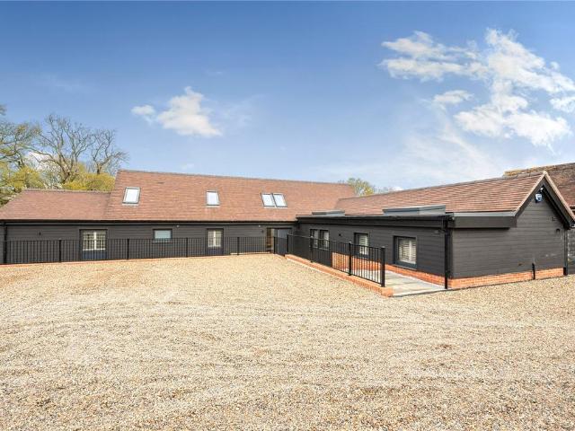 Blueberry Lane, Knockholt, Sevenoaks. 4 bed detached house to rent £4,500 pcm £1,038 pw