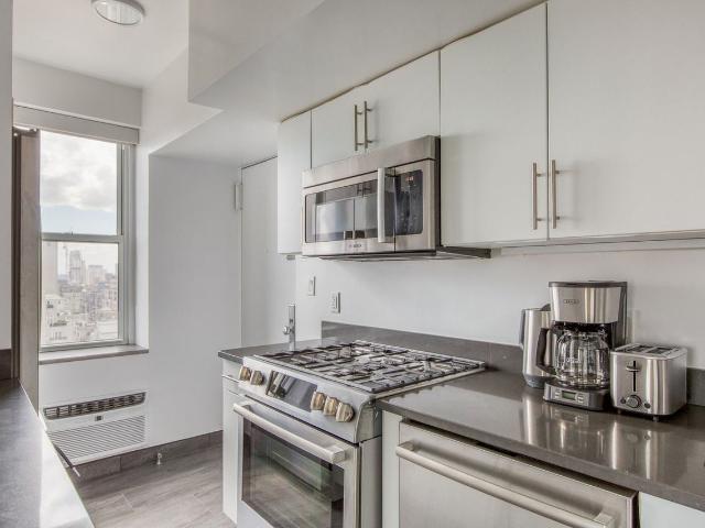 Blueground New York 1 Bedroom Apartment for Rent at 200 E 11th St #1062, New York, NY 10003 East Village