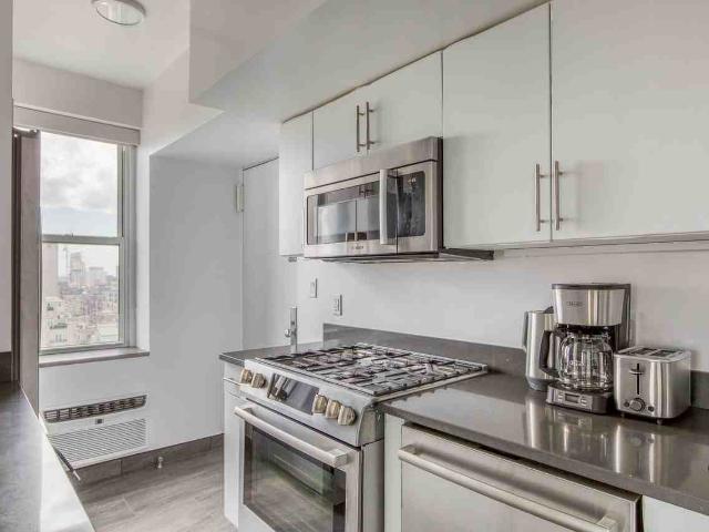 Blueground New York 2 Bedroom Apartment for Rent at 200 E 11th St #1072, New York, NY 10003 East Village