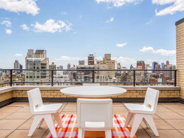 Blueground New York 2 Bedroom Apartment for Rent at 200 E 11th St #2017, New York, NY 10003 East Village