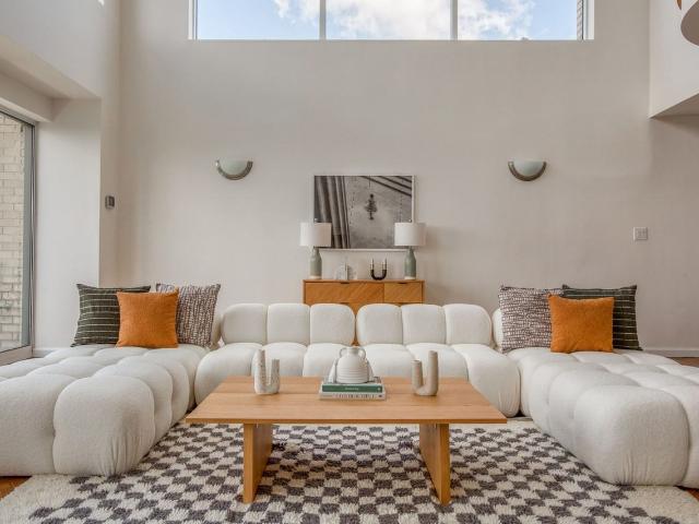 Blueground New York 3 Bedroom Apartment for Rent at 364 W 18th St #1710, New York, NY 10011 Chelsea