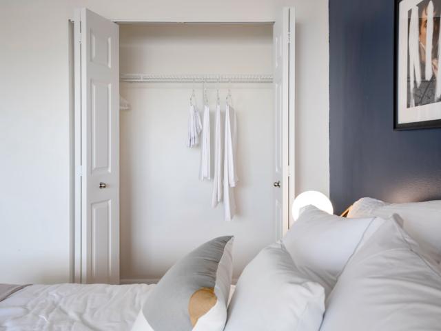 Blueground Boston 1 Bedroom Apartment for Rent at 8 Whittier Pl #1348, Boston, MA 02114 West End