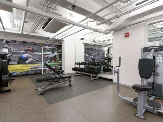 Blueground Boston 1 Bedroom Apartment for Rent at 8 Whittier Pl #1305, Boston, MA 02114 West End